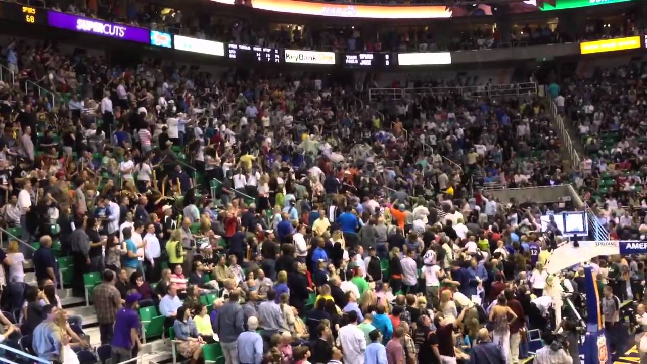 Record Silly String Fight @ Jazz Game