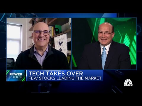 Only looking at mega-cap stocks for growth is an 'extremely bearish outlook', says Richard Bernstein