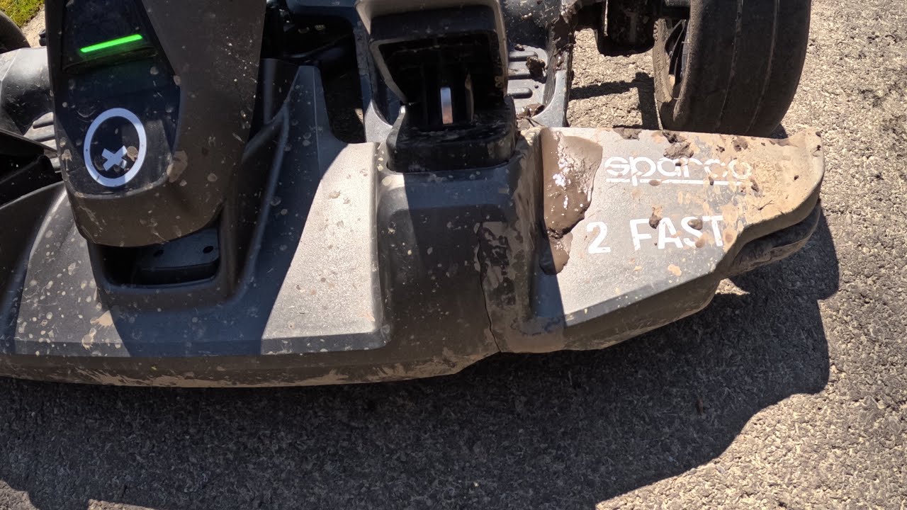Ninebot GoKart Pro crash FRONT BUMBER BROKEN @Glenmoorering (GoPro HERO 11)