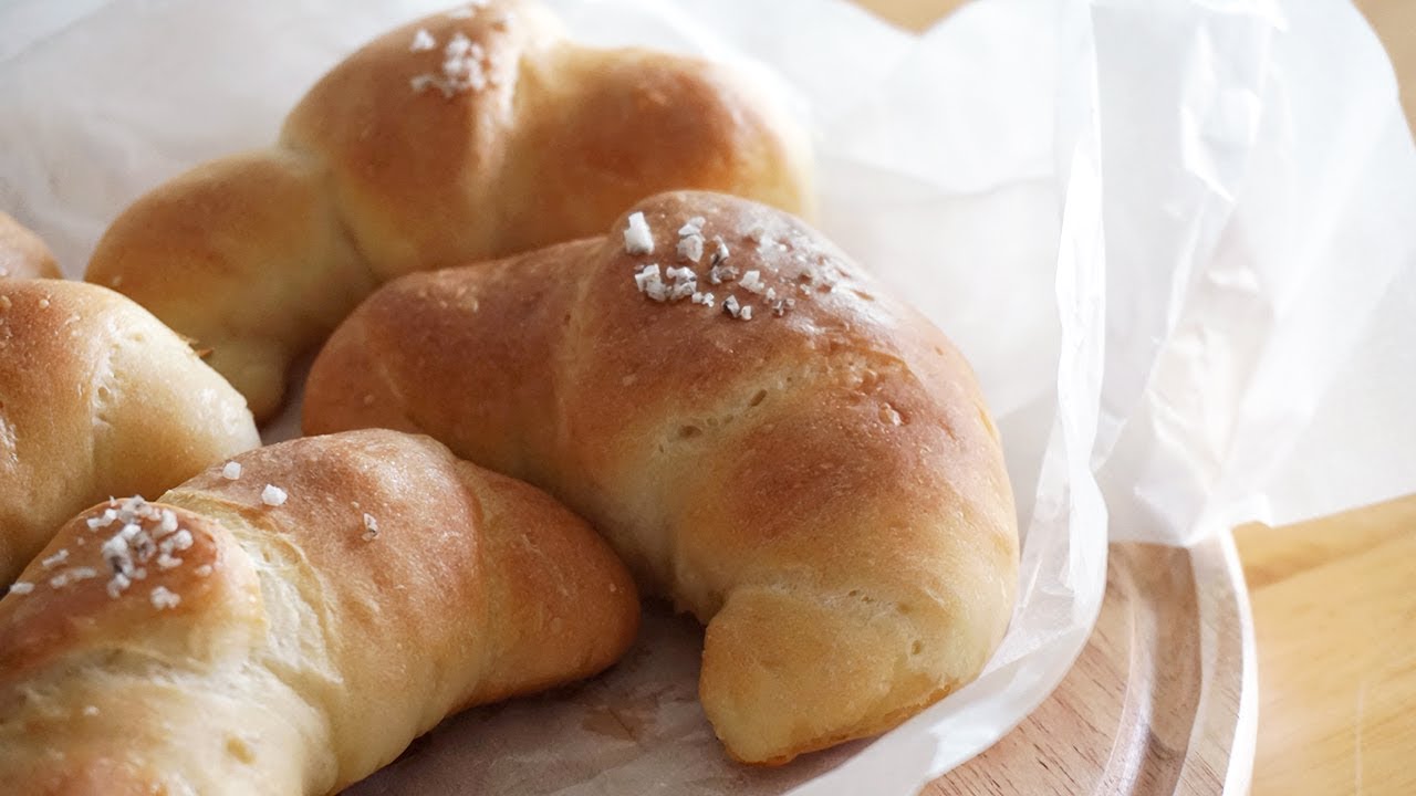 9 Japanese Bread Recipes You Can Make To Fulfil Your Carb Cravings