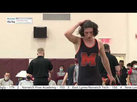 Chapman over Robledo-Thomson in ECC Wrestling 138-pound final