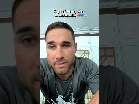 Kevin Kiermaier sends his love to Blue Jays fans!