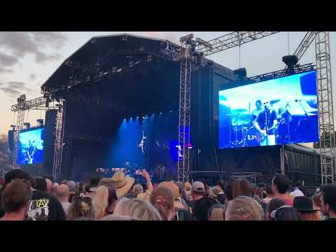 Live - Hold Me Up @ Lookout Festival 2024, Gold Coast, Australia