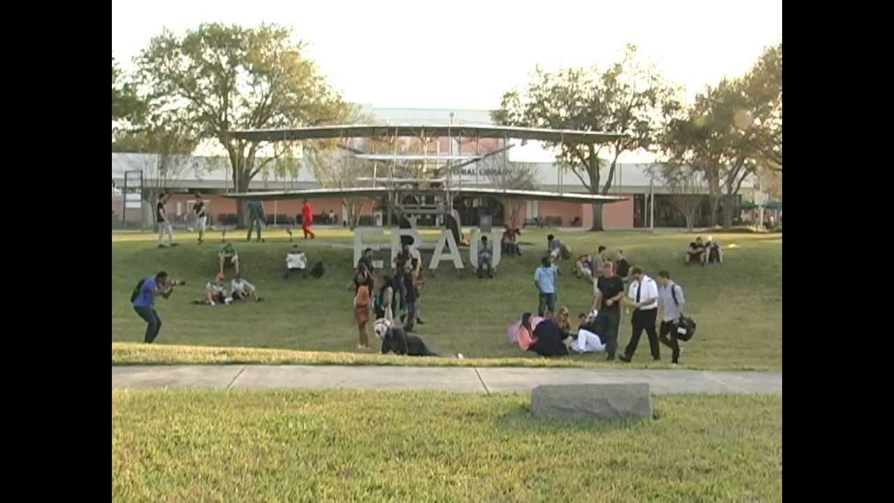 Harlem Shake v4 (Embry-Riddle)
