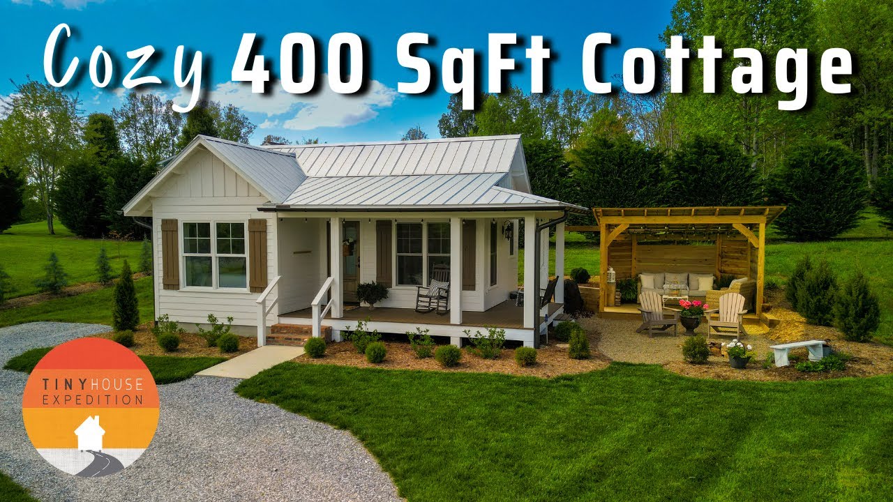 The Coziest Cottage Tiny House! Cottage Decor & Small Space Ideas