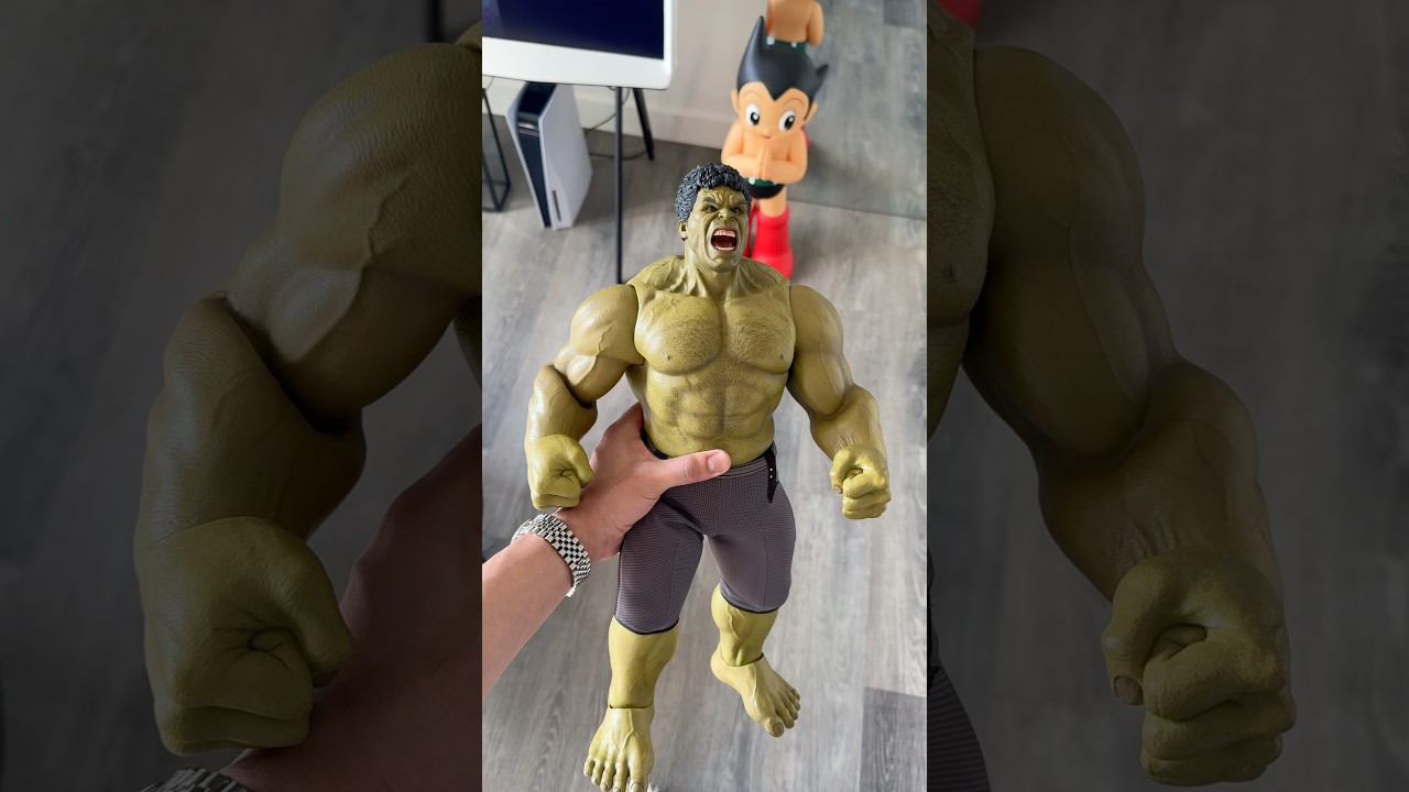 Hulk Hot Toys unboxing | Home collectibles