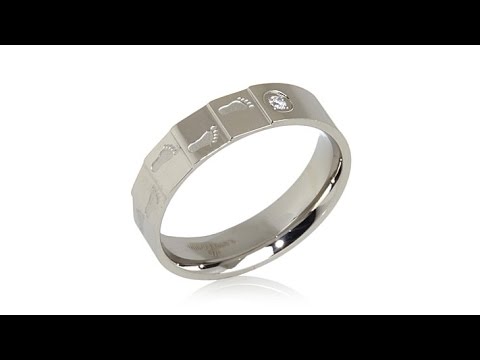 Michael Anthony Men's 'Footprints' Band Ring