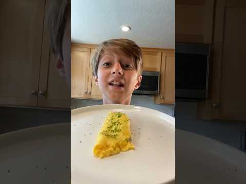 French Omelette! #shorts #omelette #french #eggs #cooking