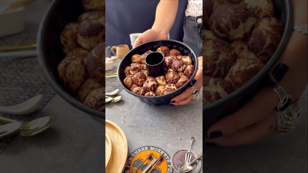 Cinnamon Monkey Bread 🙉 #bread #cinnamon #monkey #tasty #recipe #dessert