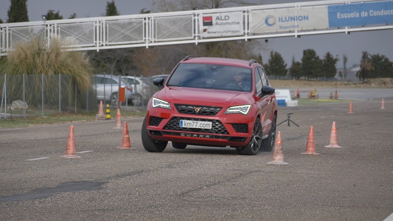 Audi SQ2 Takes Moose Test, Shows Understeer and Wobble - autoevolution