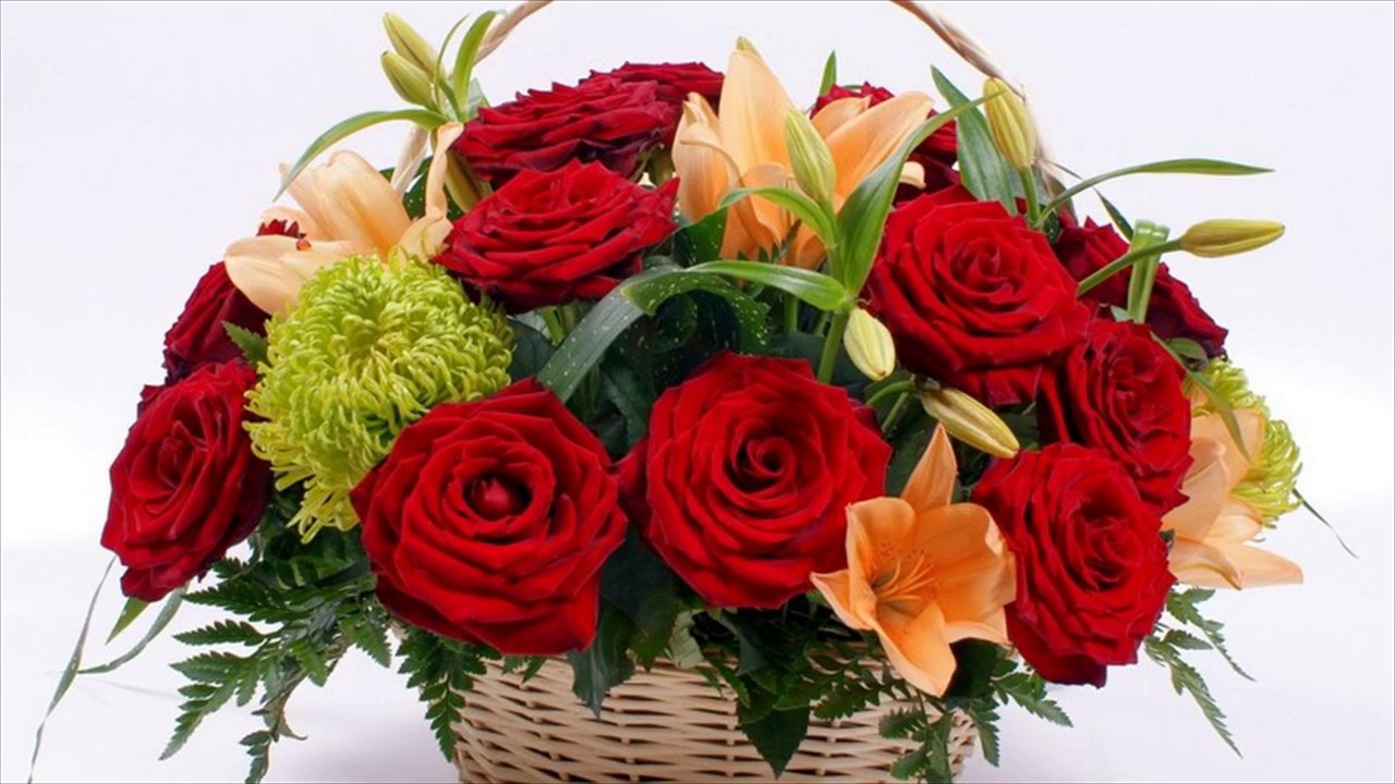 Valentine's Day Red Rose Basket Flower