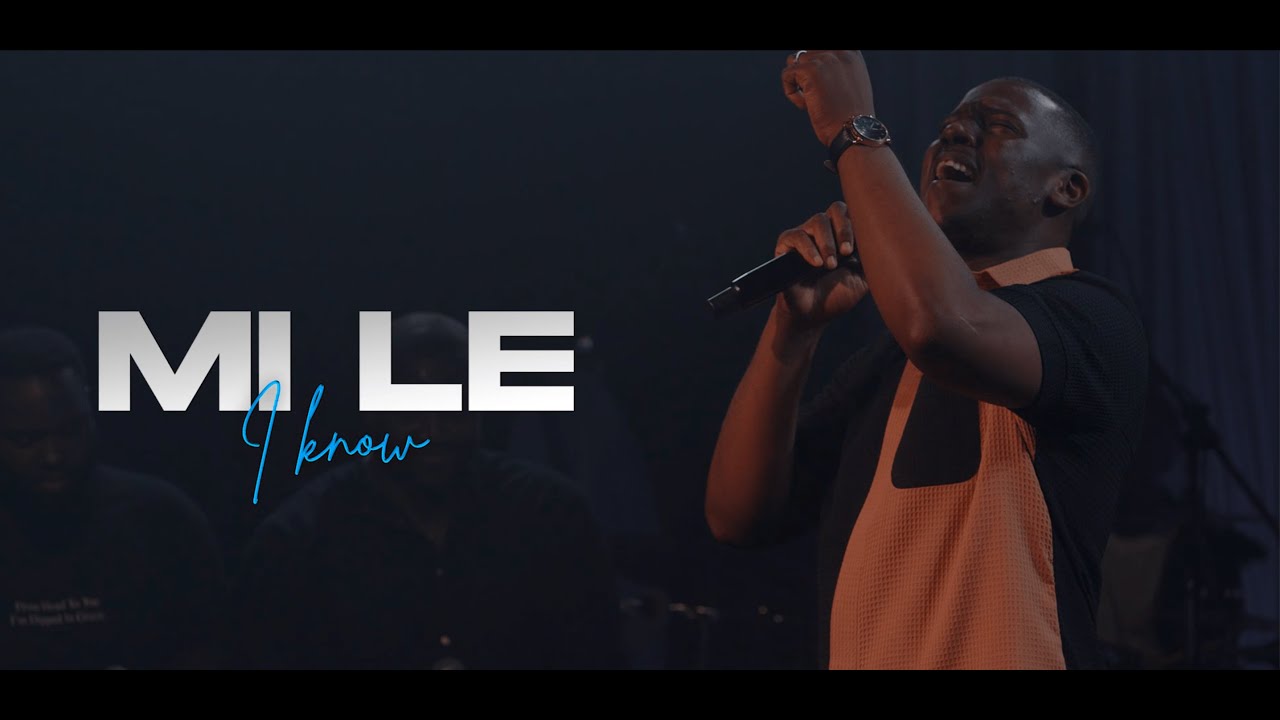 Lyrics & Translations of Mi Le by Luigi Maclean | Popnable