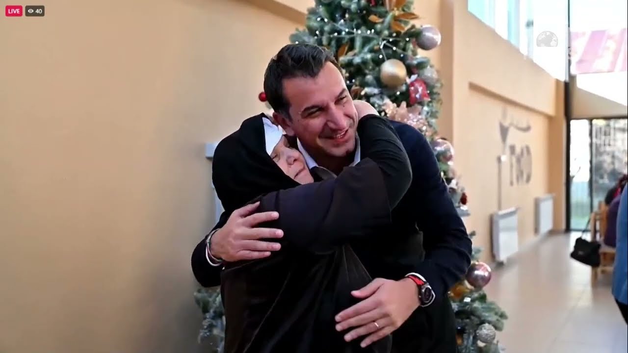 Veliaj dhe Myftiu i Tiranës bëhen bashkë për festat e fundvitit, ja ...