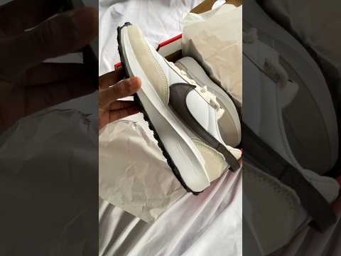 Nike Waffle Debut 👟 #unboxingvideo #nikewomen #nike