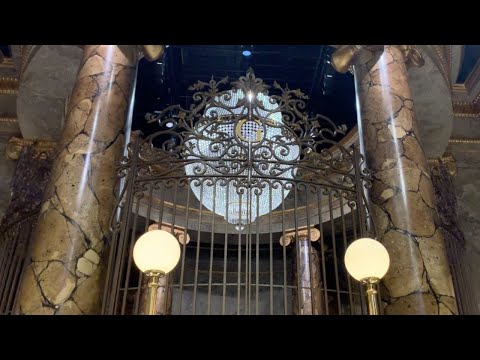 Visiting Gringotts at @wbtourlondon