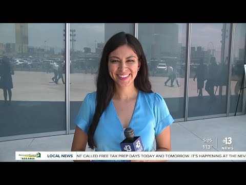 Thousands of job-seekers attend hiring event at Las Vegas Convention Center