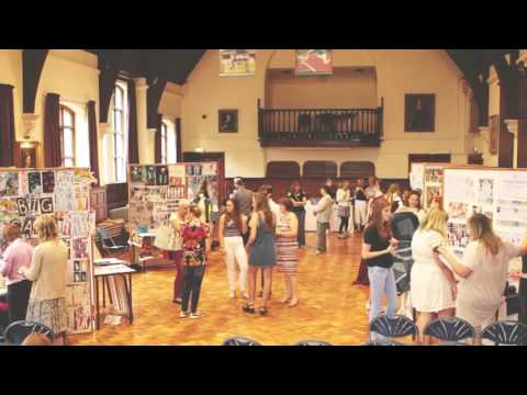 Young Fashion Designer 2015