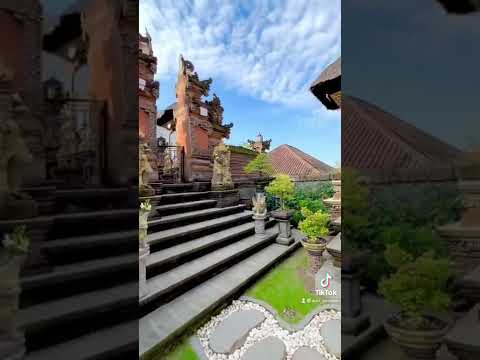 Rumah style bali puri kanaya