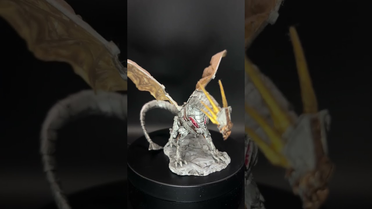 Equal Dragon Weapon Photoshoot!! #MiniPainting #MonsterHunter #Shorts