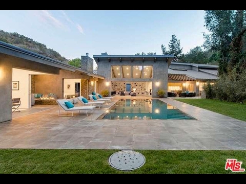 9909 Lancer Ct, Beverly Hills, CA 90210 | $4,995,000 (4K)