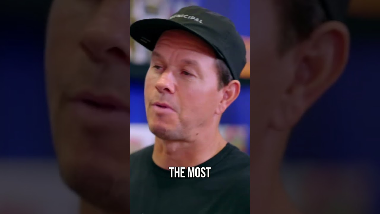 Wahlberg's Card Hunt: Chasing Mickey Mantle & Grail Cards!