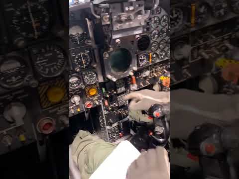Sweet F-5 cockpit video! sent to me by the Swiss AF Demo team #f5 #swissairforce