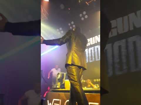 Gunz for Hire in Lausanne, Switzerland(4)