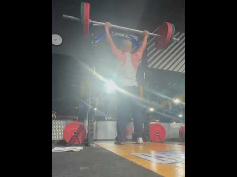 Almost back to repping my bodyweight overhead. Sorry about the glare, gym lighting is still half off