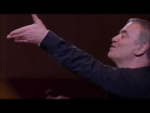 Shostakovich: Symphony No.7 'Leningrad' in C major Op.60 / Valery Gergiev