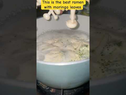 This the best hack ramen with moringa #noodles #ramen #shortvideo #topramen #cookingchannel