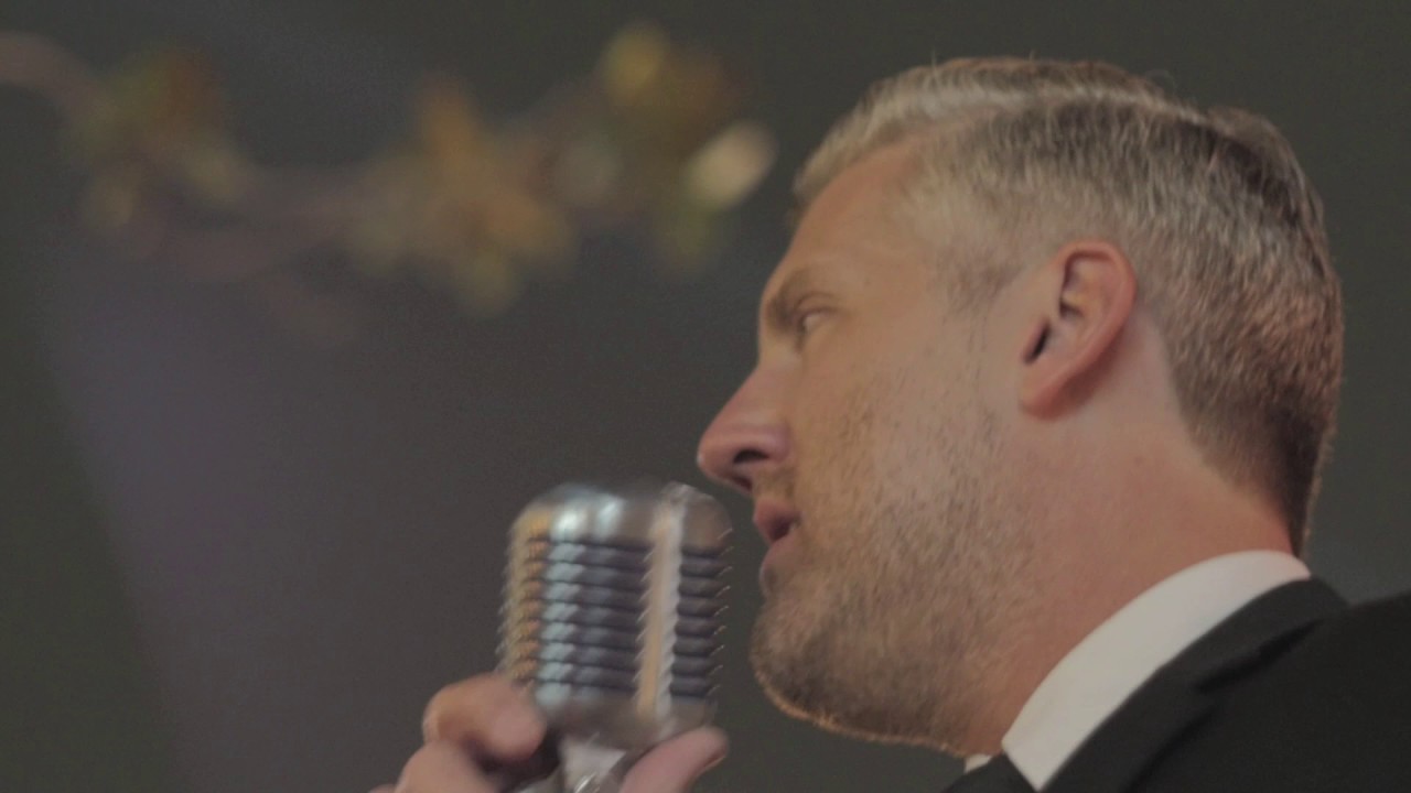 Hire Jeremy Russell - Crooner in Palm Springs, CA | GigSalad