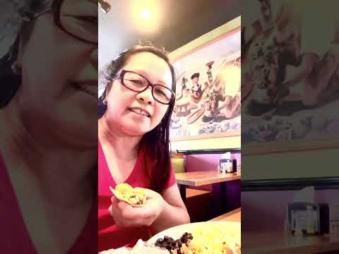 BONDING WITH FRIENDS AT THE MEXICAN RESTAURANT