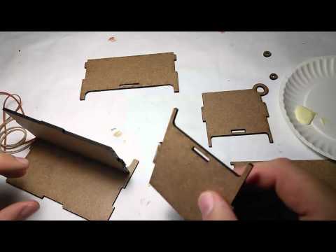 Making a box with a laser-cutter - Step 5 - Assembly