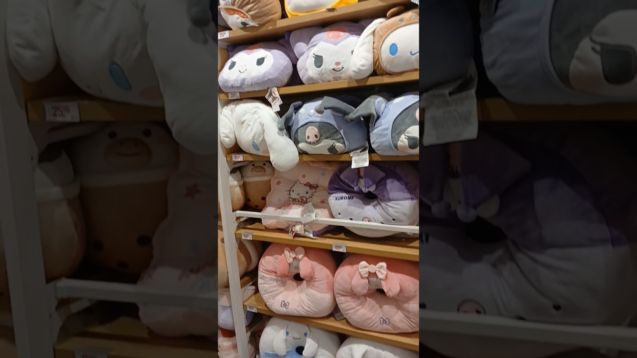 Sanrio pillows🧸🩷 #hellokitty #kuromi #miniso #mymelody #cinnamoroll #pompompurin #blindbox #kawaii