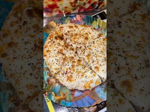 Street ka ₹60 no pizza #foodie #foodblogger #foodreview #subscribe