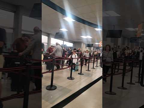 Get to the airport early AND TSA Precheck OR Global Entry is a MUST! #SHORTS