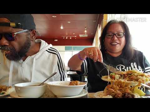 Eating With The Dudes Lunchtime with the Wifey at Toppings Tree Restaurant