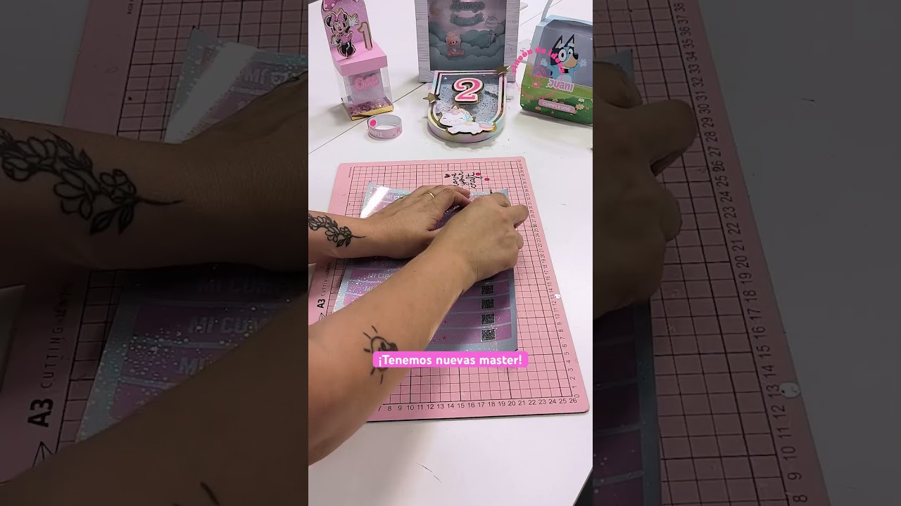 ¡Aprende a hacer productos para eventos, candybar y papelería creativa! + moldes #candybar