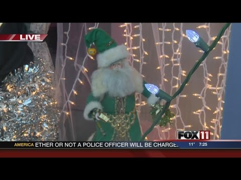 Downtown Appleton decorated for Christmas