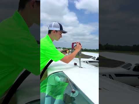 Fun facts: why you should leave the fuel selector on Left or Right. #aviation #privatepilot