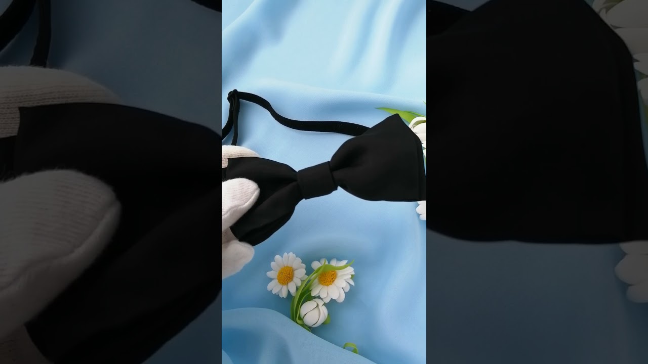 Boy 's Solid Bow Tie / Black Bow Tie / Bow Tie for Boy / Bowtie Boy / Solid boy 's Bow Tie in Black