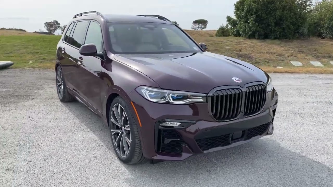 Tour the 2022 X7 M50i in Ametrin Metallic | 4K
