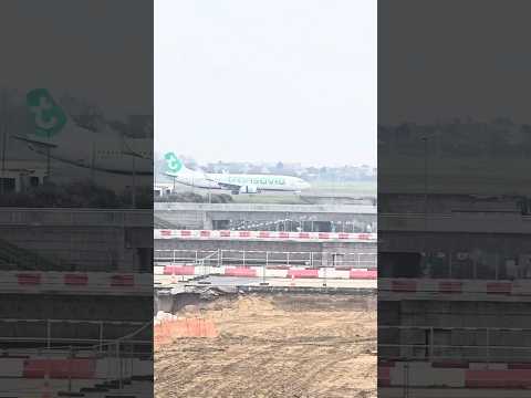 Landing of a Transavia Boeing 737-800 at Paris-Orly Airport (ORY)