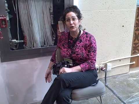 Videos de Helaine Becker - Babelio.com