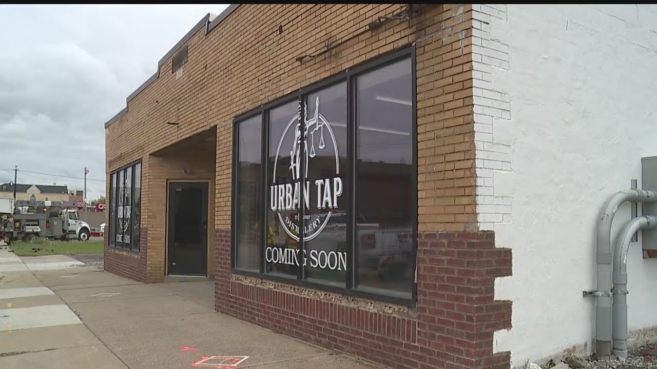 New restaurant and micro-distillery coming to Warren