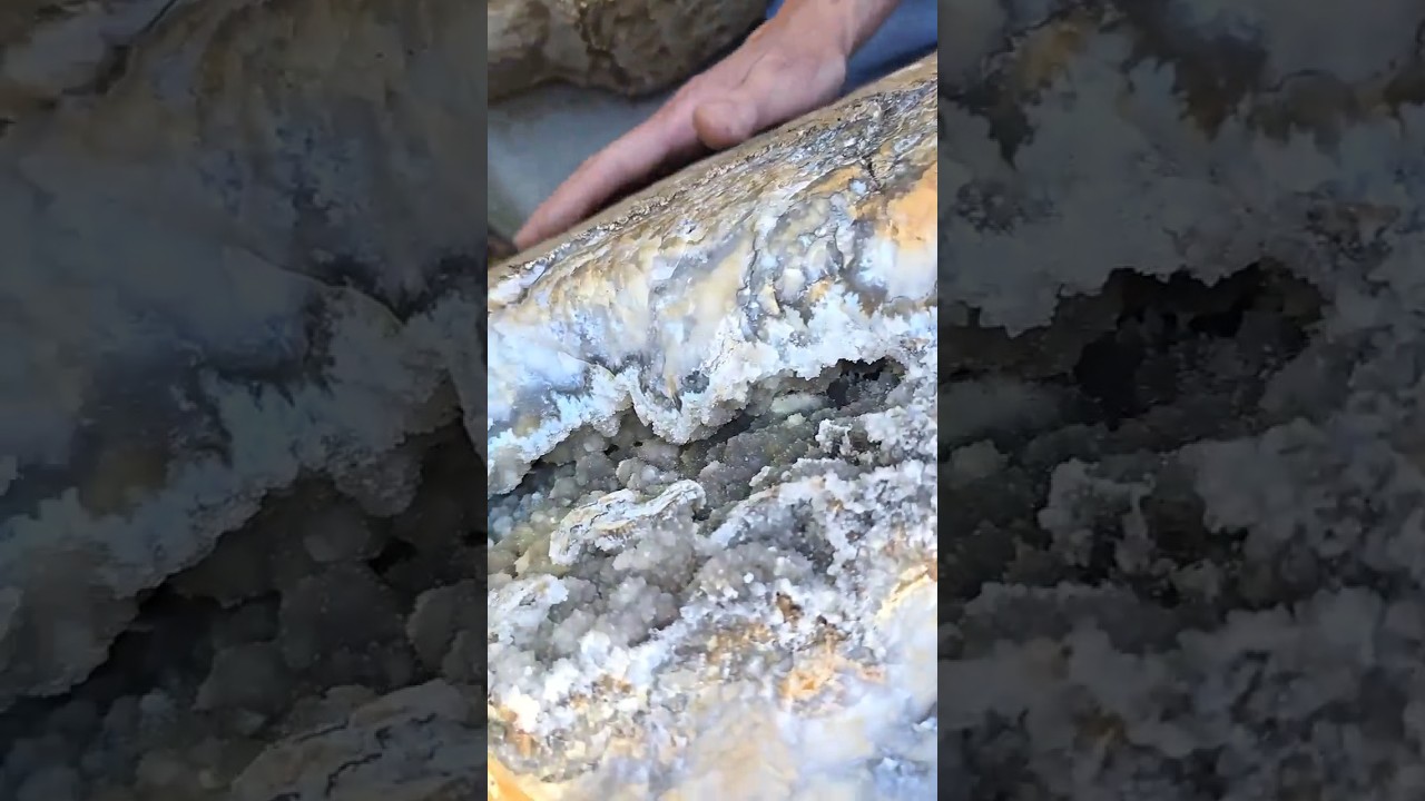 Amazing Beautiful Agates, Big Agates, and How They Are Moved