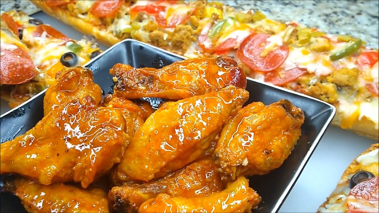 HOMEMADE FRENCH BREAD PIZZA THAT'S DELICIOUS, CRISPY, MOUTHWATERING & IT'S GOOD TO THE LAST BITE!!
