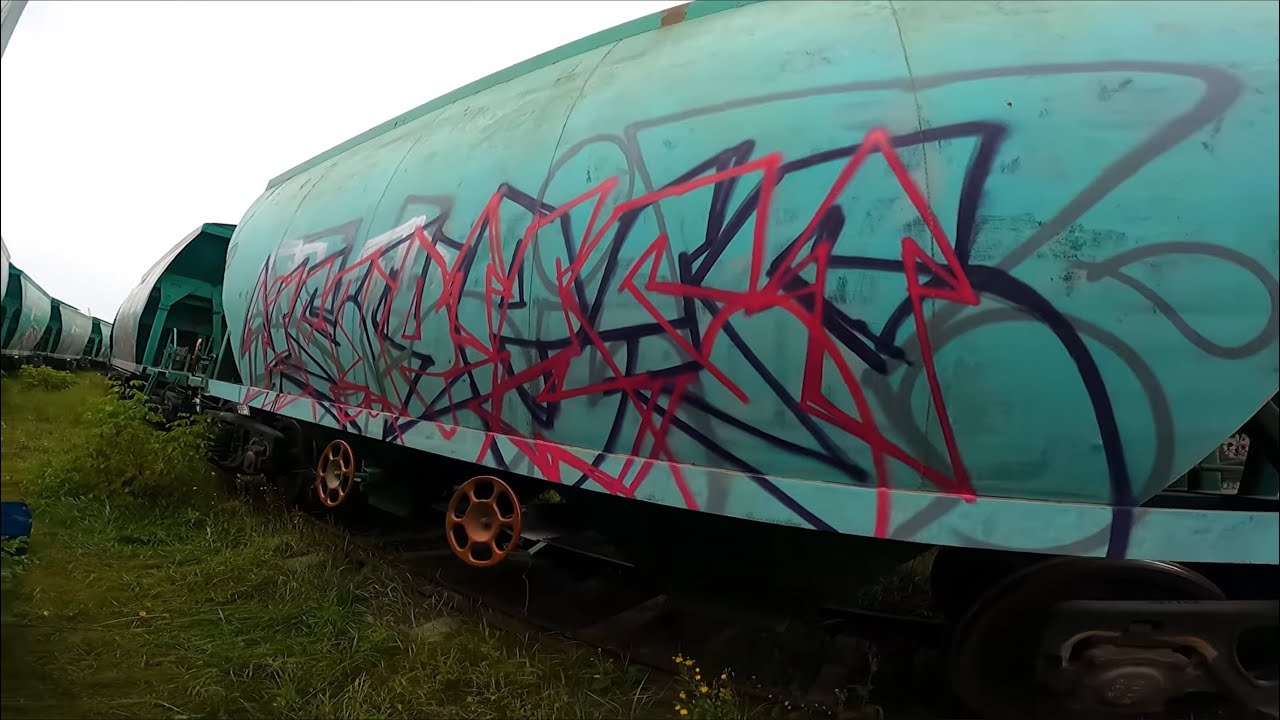 Kiyv City Graffiti . Tags , Pieces and Throws + Lifestyle .