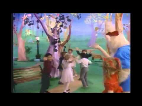 Wee Sing Together Part 4