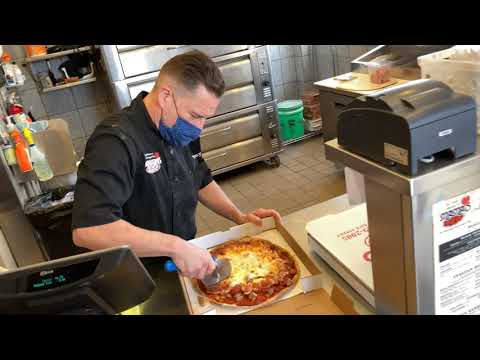 Back @MaMa's Pizza @ St Paul Minnesota  5- 3- 2021 with Family